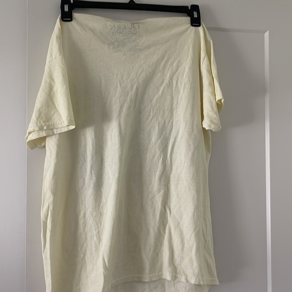 Tops | Queen Tshirt | Poshmark